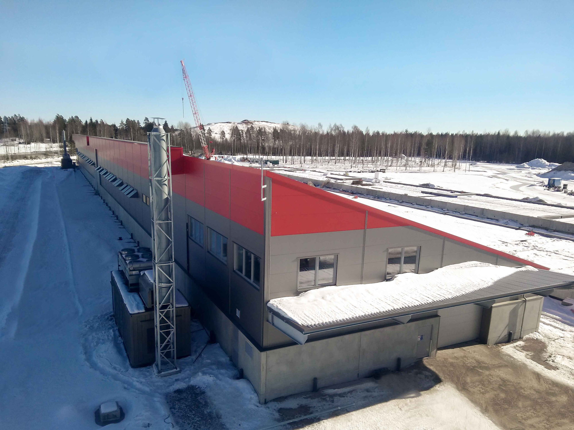 🤔 Explain Hot & Cold Storage (like S3 and glacier)